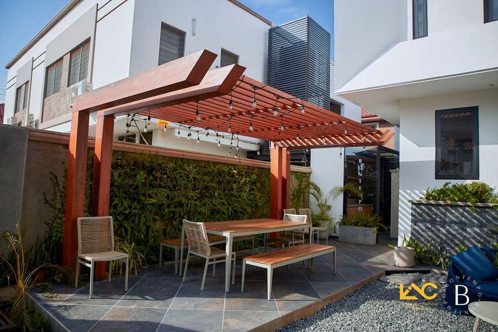 Swan - Glorian Properties